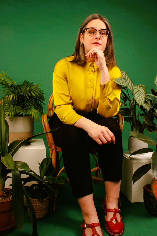 Track by Track: Claire Welles’ Othello – Sun 13